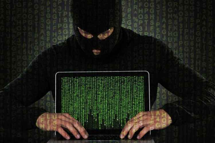 Cybersecurity, furto record alle banche. Hacker rubano 300 milioni