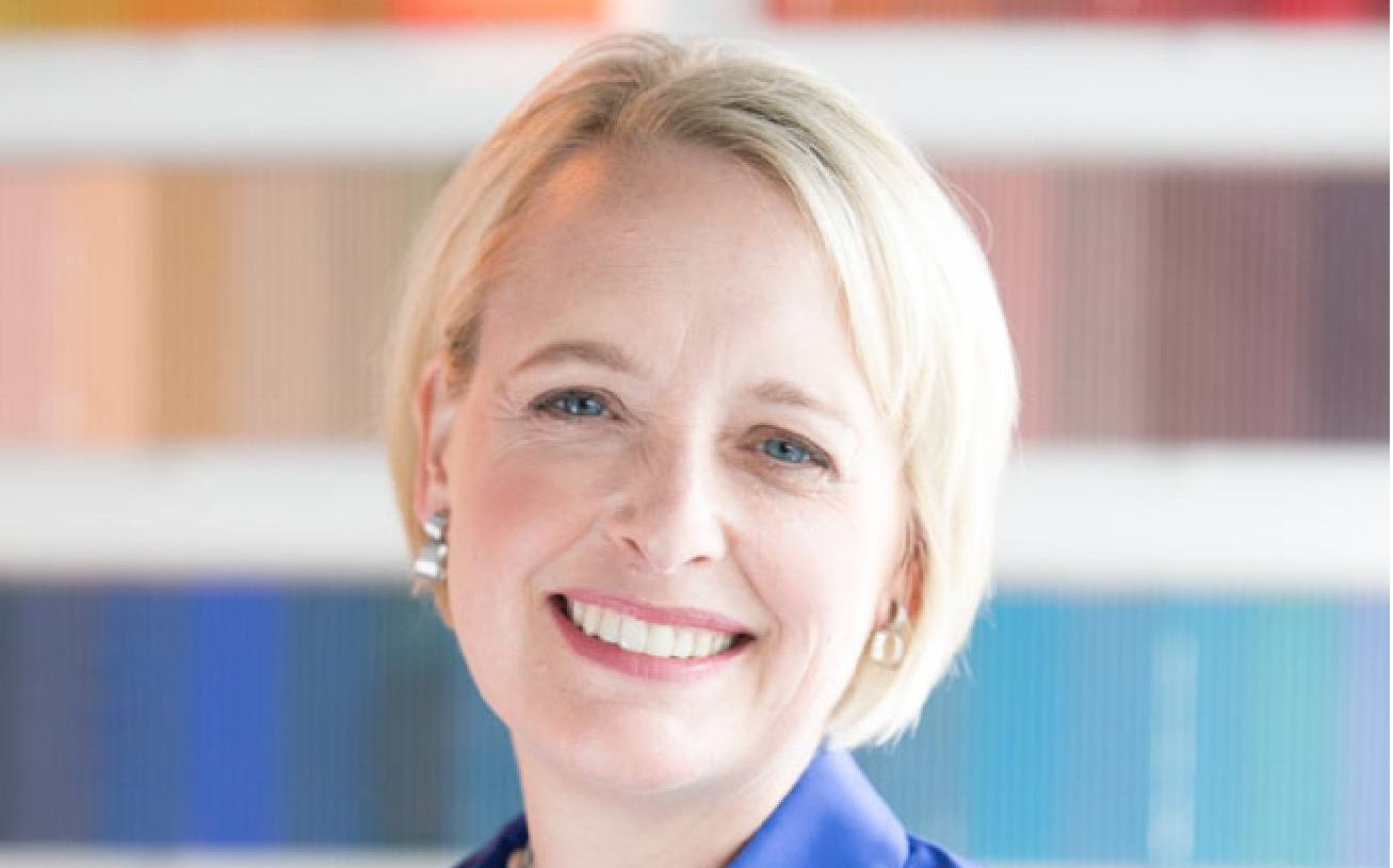 Accenture nomina Julie Sweet nuovo CEO dal 1° settembre 2019