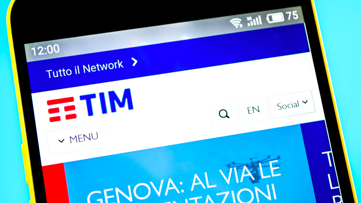 Tim-Open Fiber, firmato il MoU: 5 mesi per la rete unica controllata da Cdp