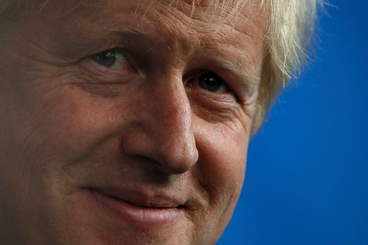 Quando Boris Johnson era giornalista a Bruxelles e raccontava "euromiti"