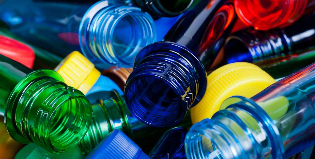 “Peca”, creata nuova plastica senza petrolio e riciclabile
