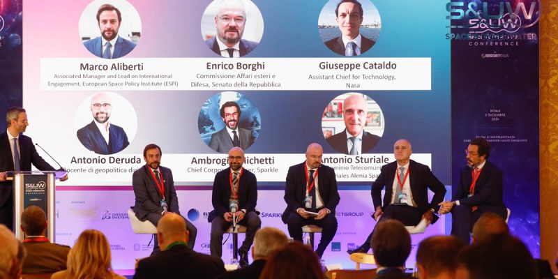 Space & Underwater. Satelliti e cavi sottomarini tra geopolitica e ...